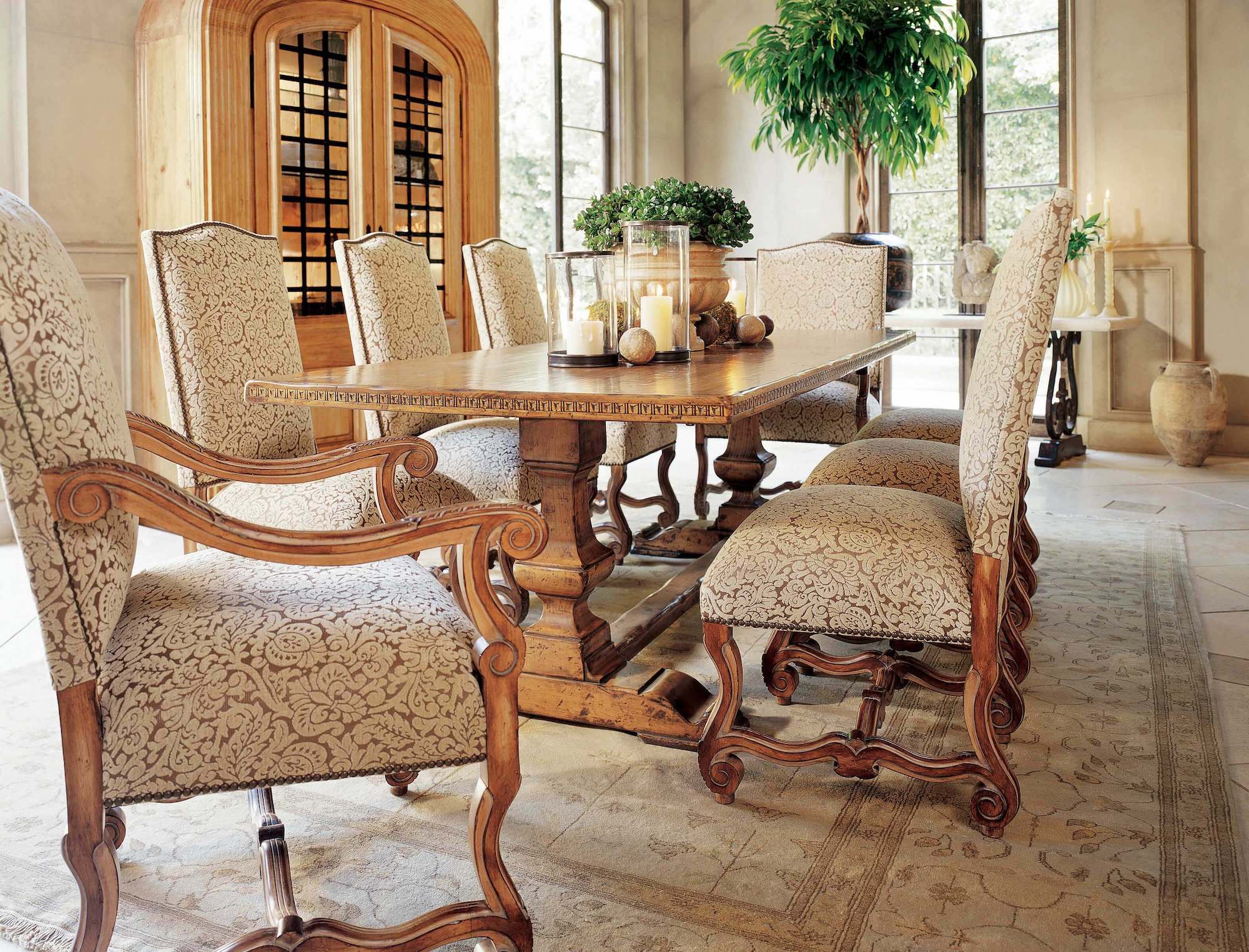 Kreiss Luxury Home Furniture and Interior Design